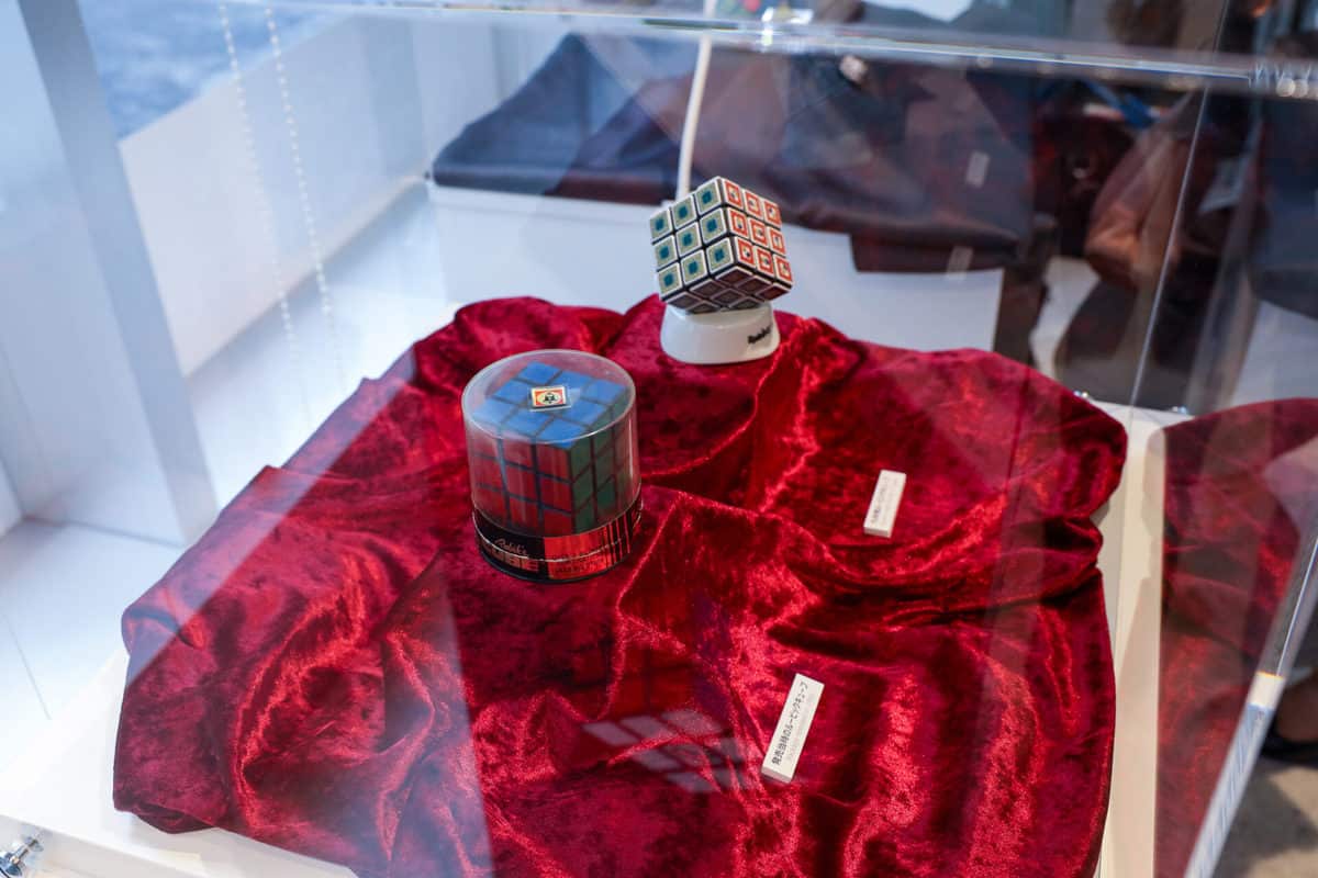 Celebrating 40 years of Rubik’s Cube in Japan - Hersey Shiga Media