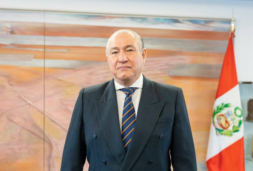 The Peruvian Ambassador to Japan H.E. Mr.Roberto Seminario